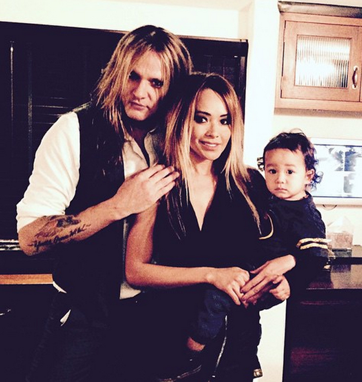 Suzanne Le's Sexy Instagram Shots | Photo 1 | TMZ.com