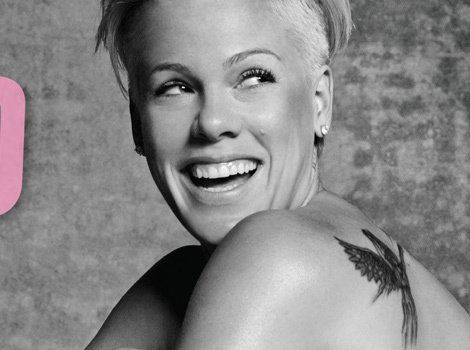 P!nk Shows Off Insane Physique in New Bikini Pic | toofab.com