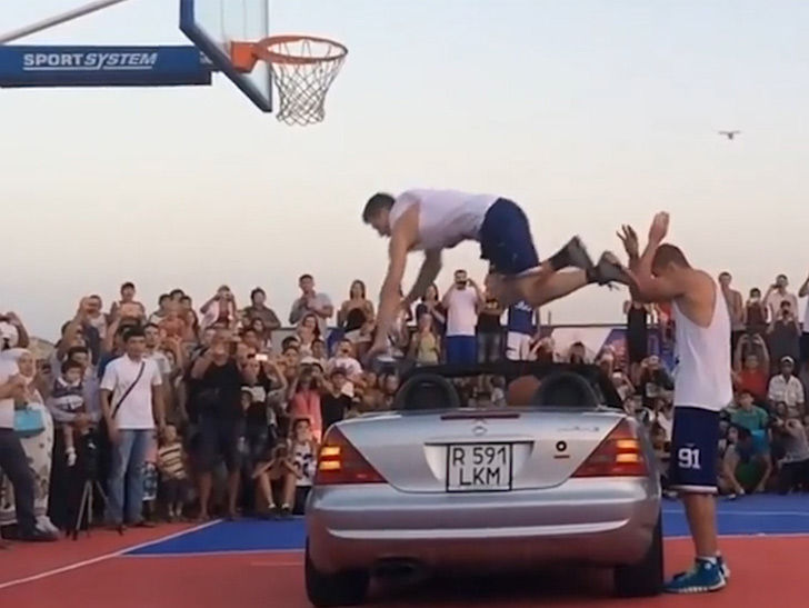 Epic Dunk Fail ... Car 1, Dunker 0 | TMZ.com